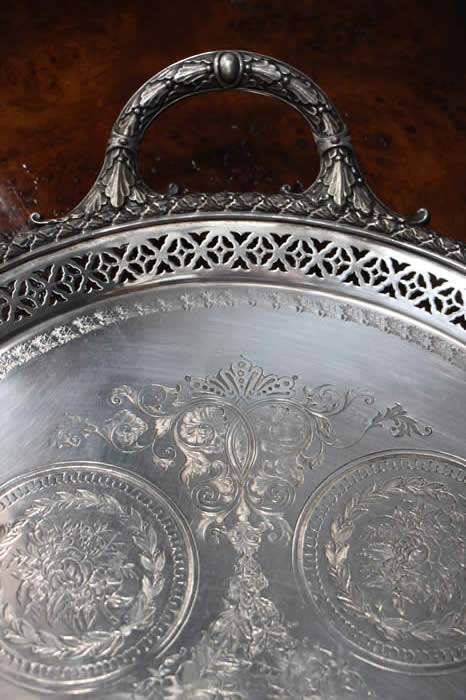 Antique Silver, Silver Plate & Silverware For Sale Metalware